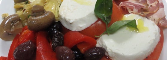 Robke's Country Inn - Italian Restaurant in Northport