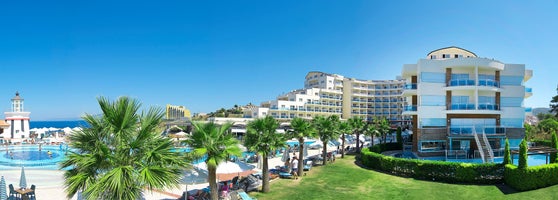 Sealight Resort Hotel - 111 tips from 9093 visitors