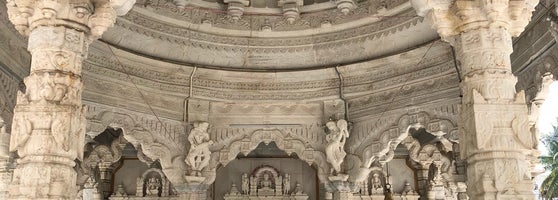 Sri Dharmanatha Shwetambar Jain Temple - 5 tips