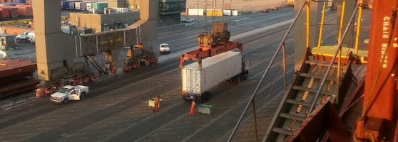 APL Shipping Terminal - Structure in San Pedro
