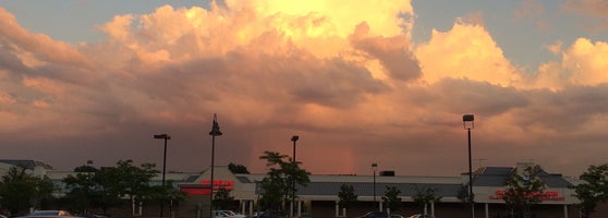 Watchung Square Mall - Shopping Plaza in Watchung