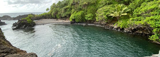 Venus Pool - Lake in Hana