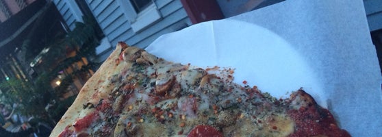 Anna Maria Pizza & Pasta - Pizzeria in Brooklyn