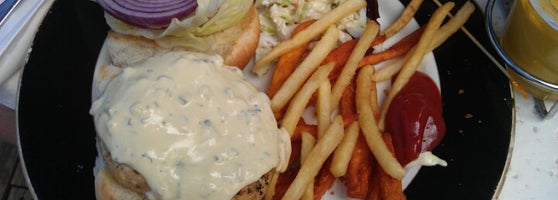 Wahoo's Bistro - Seafood Restaurant