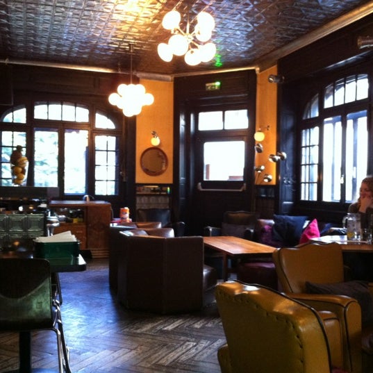 The Clubhouse (Now Closed) - Hotel