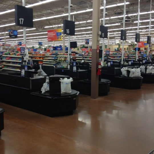 Walmart Supercenter - Hipermercado em Oklahoma City