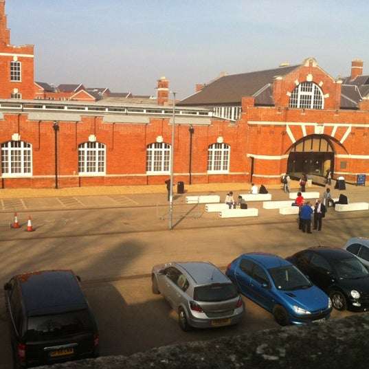 Drill Hall Library - College Library in Chatham