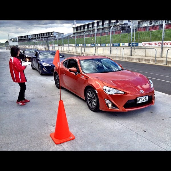 Hampton Downs Motorsport Park - 4 tips