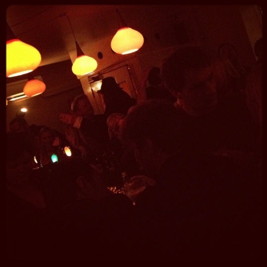 Photos at Riesen Bar - Vesterbro - Kongens Enghave - Oehlenschlägergade 36