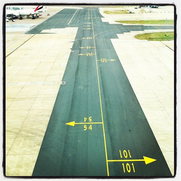 Runway 08L / 26R - Crawley, West Sussex