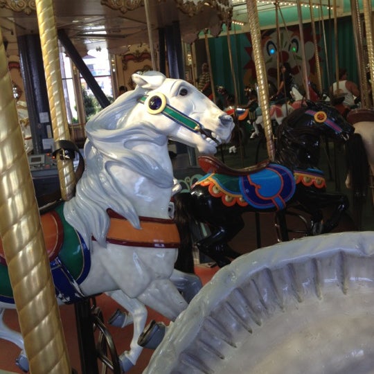 Looff Carousel - Theme Park Ride / Attraction in Santa Cruz Beach Boardwalk
