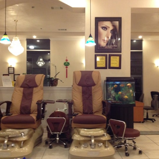 Classic Nails And Spa Nail Salon