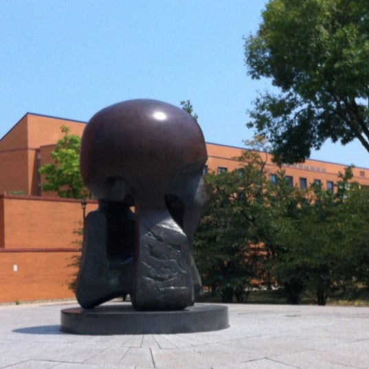 Photos at Nuclear Energy (Henry Moore sculpture) - Site of first ...