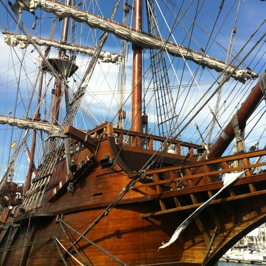 Fake Ships (fantasy replicas)