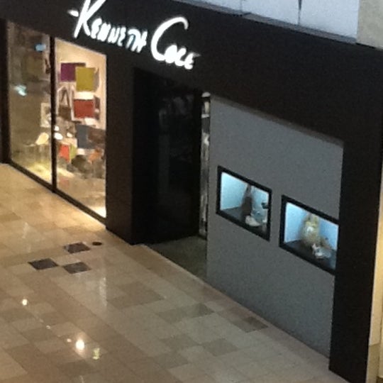 Kenneth Cole - Ciudad de Panamá, Panamá