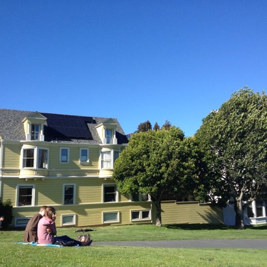 Duboce Park - Duboce Triangle - San Francisco, CA