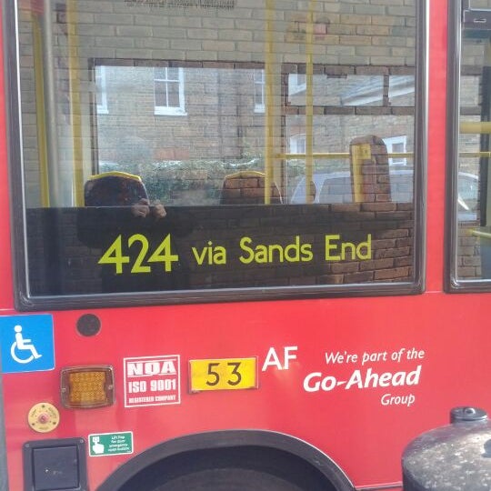 TfL Bus 424 - Bus Line in Hammersmith and Fulham