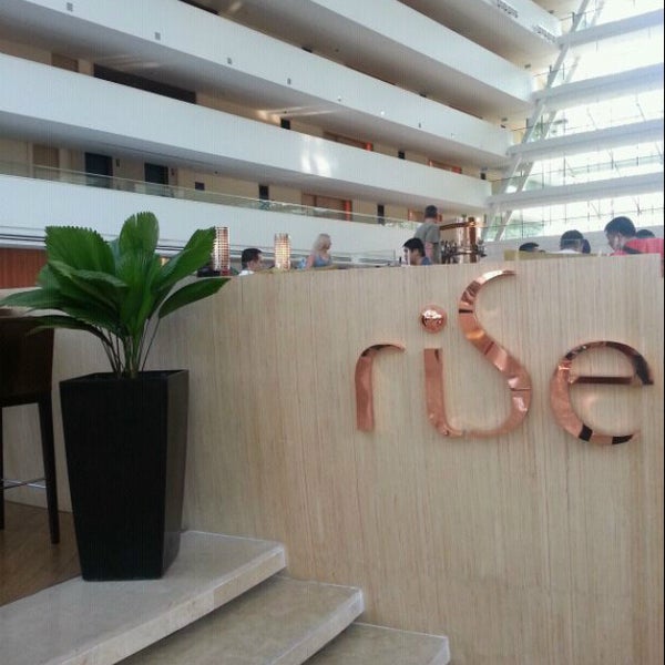 Rise - Buffet in Singapore