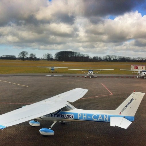 Teuge International Airport (EHTE) - 3 tips