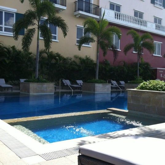 Outdoor Swimming Pool - Manila Marriott Hotel - Barangay 183 - 2 ...