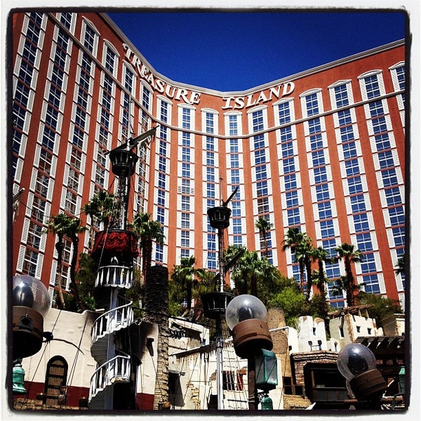 Photos at Treasure Island - TI Hotel & Casino - The Strip - 3300 Las ...