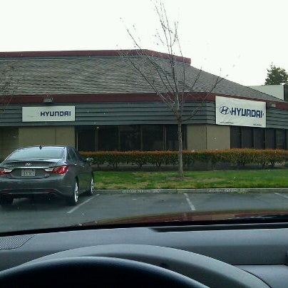 Hyundai Training Center - North San Jose - 533-621 E Brokaw Rd