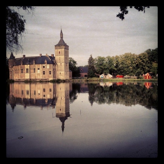 Kasteel van Horst - Castle in Sint-Pieters-Rode