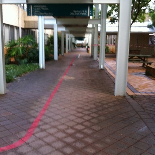 North Metropolitan TAFE Midland - Trade School