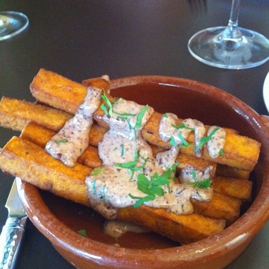 Max London's Restaurant & Bar - 466 Broadway