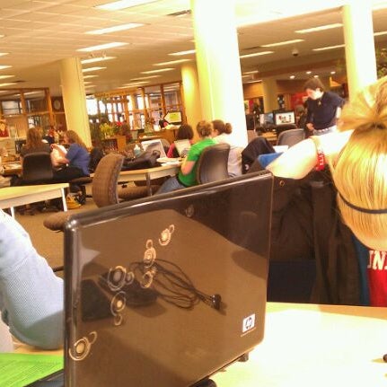 UDM McNichols Campus Library - Detroit, MI