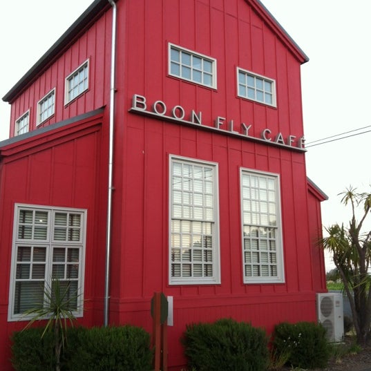 Boon Fly Cafe - 147 tips