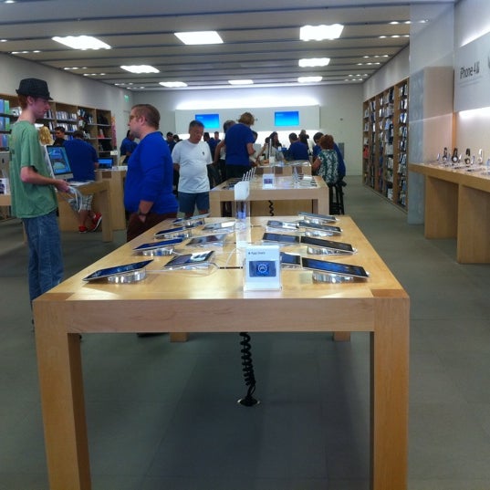 Apple Irvine Spectrum Center - Irvine Center - Irvine, CA