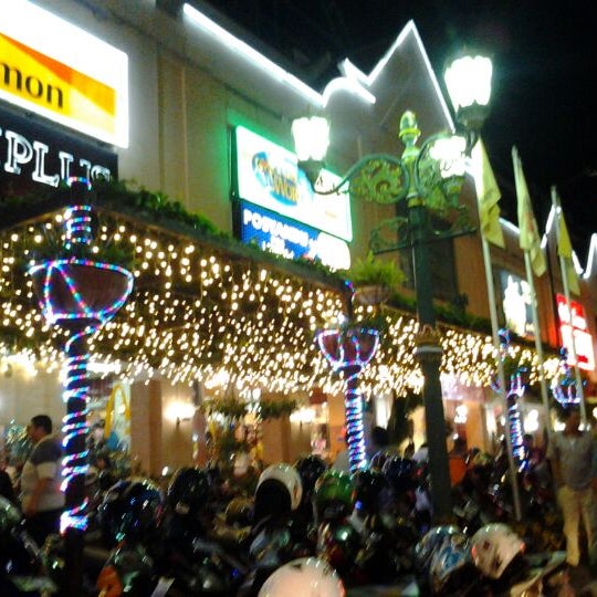 Mal Malioboro - Shopping Mall in Yogyakarta