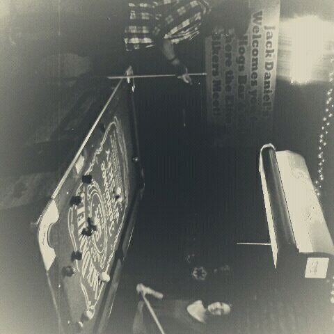 Wild Hogs Bar & Grill - 1 tip