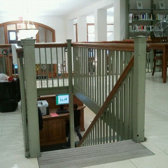 Brooklyn Public Library: Bedford - Bedford-Stuyvesant - 4 tips