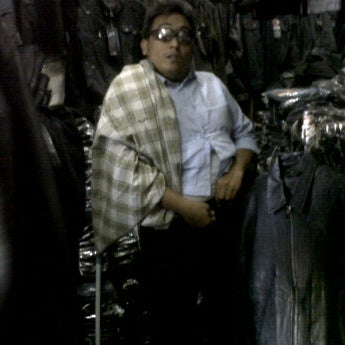 Pasar loak gembong - Vintage and Thrift Store