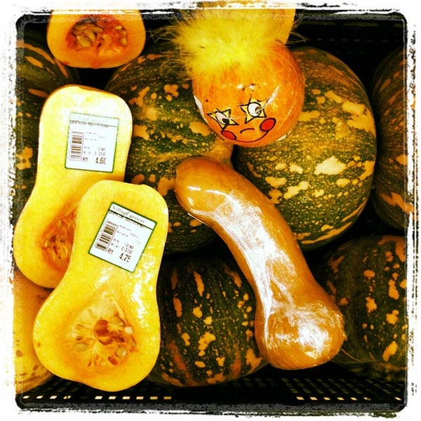 Photos at Village Grocer - Bangsar Baru - Bangsar Village Shopping Centre