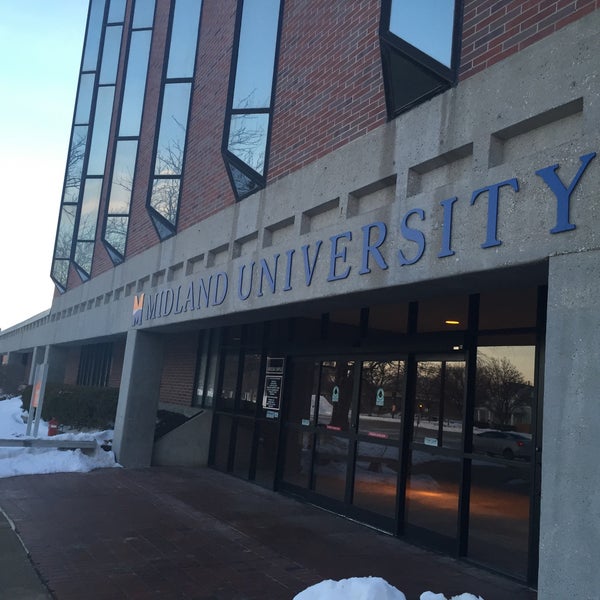 Midland University - University in Fremont