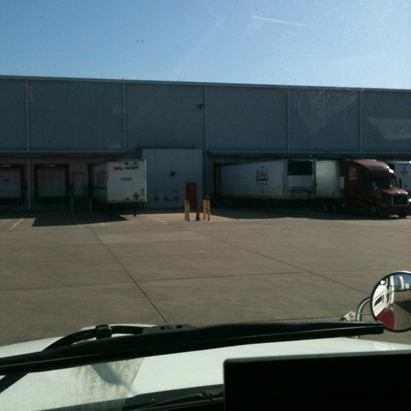 Walmart Distribution Center #6056 - 2 tips from 183 visitors