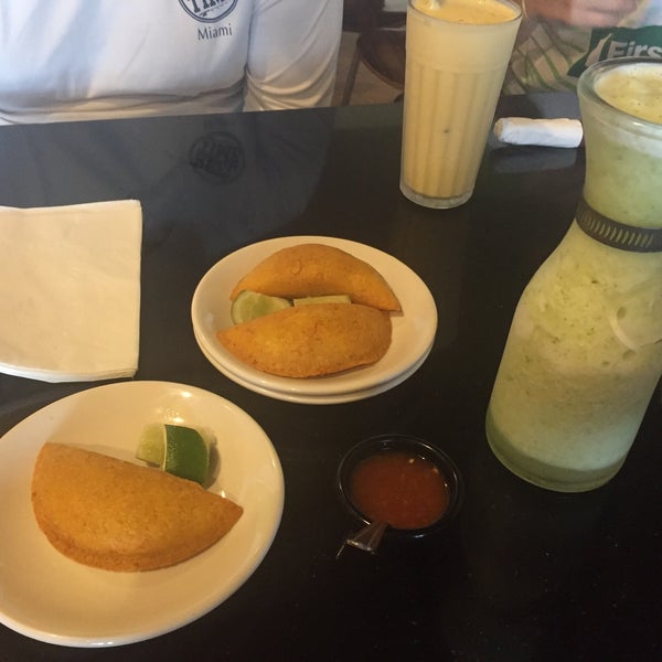 Patacon Pisa'o - Latin American Restaurant