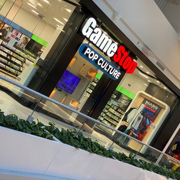 GameStop - East Bloomington - 4 tips from 807 visitors