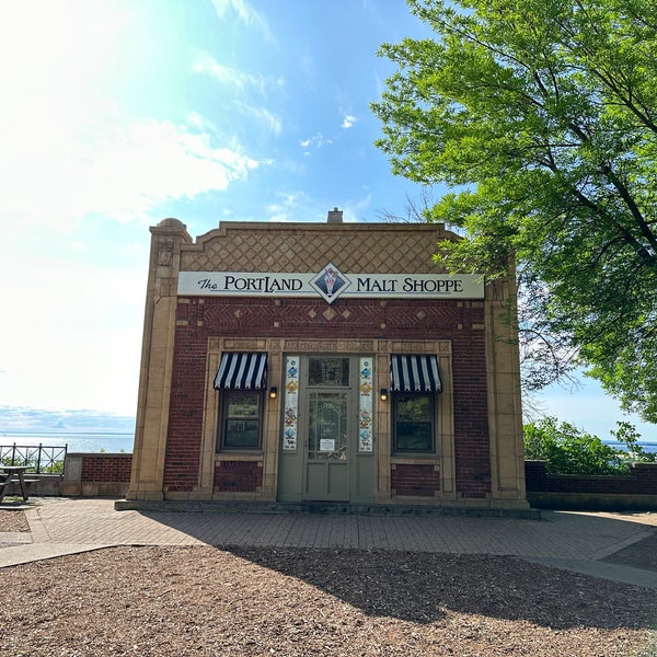 The Portland Malt Shoppe - Ice Cream Parlor in Duluth
