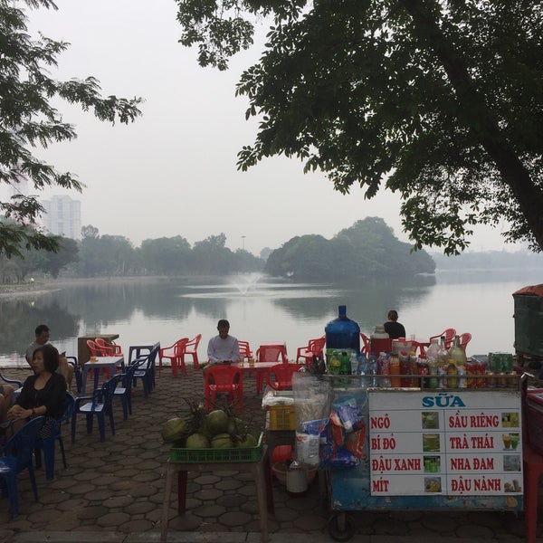 Hồ Bảy Mẫu (Bay Mau Lake) - Lake in Hai Ba Trưng