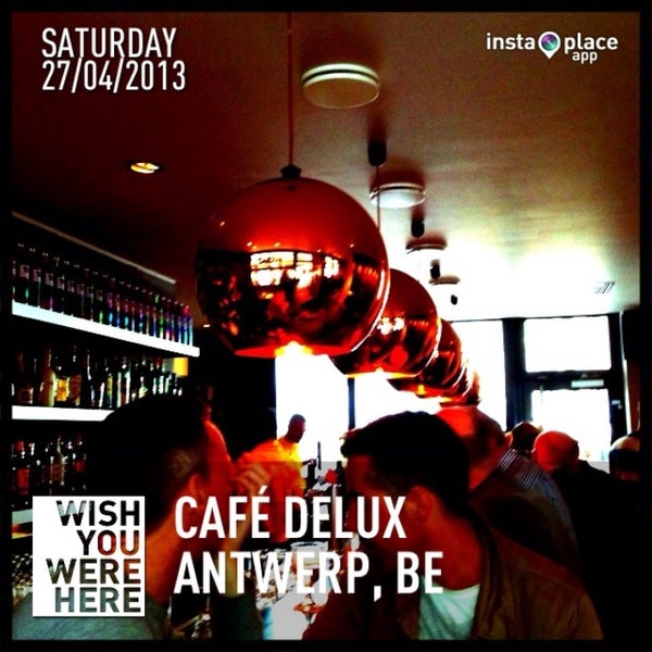 Café DeLux - Bar in Historisch Centrum