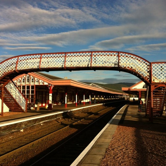 Aviemore Railway Station (AVM) - Train Station