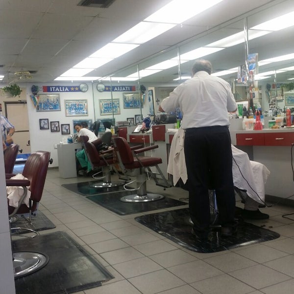 Robert's Barber Shop - 6 tips from 12 visitors