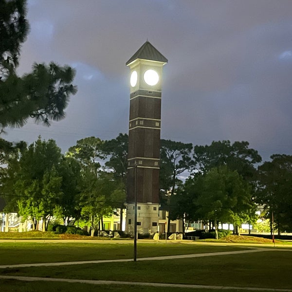 Business Administration Building - College Academic Building in Pensacola