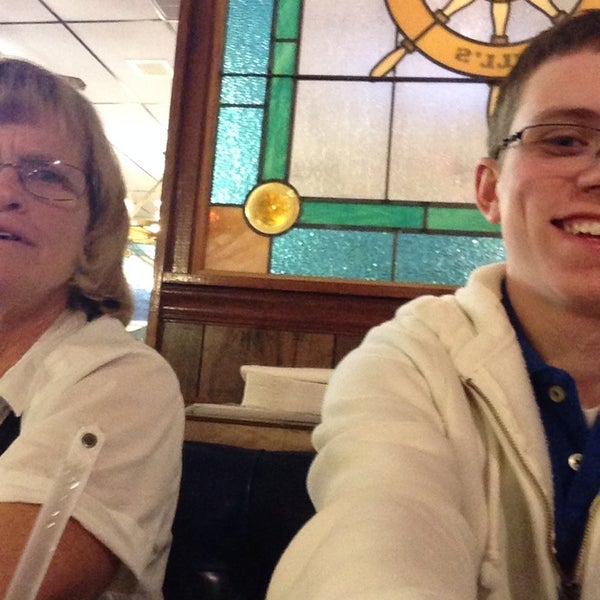 Photos at Captain Bill's Seafood Restaurant - 13 tips