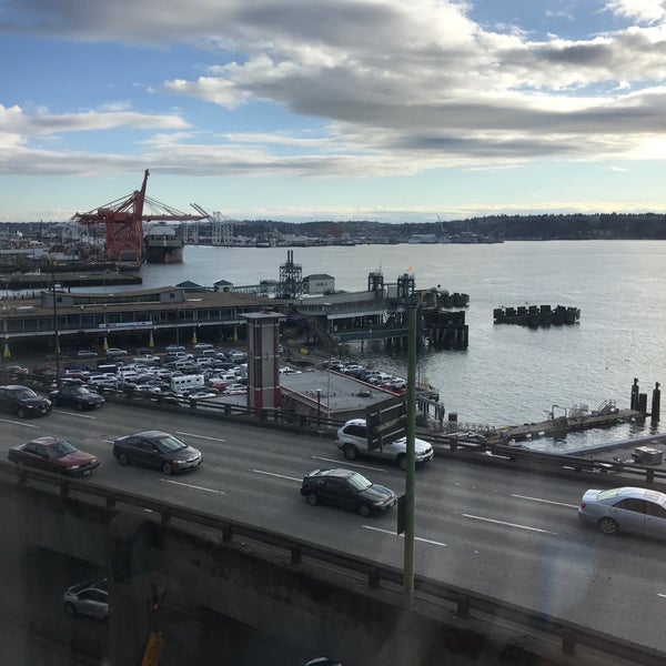 Blink UX - Seattle Central Business District - 3 tips from 152 visitors