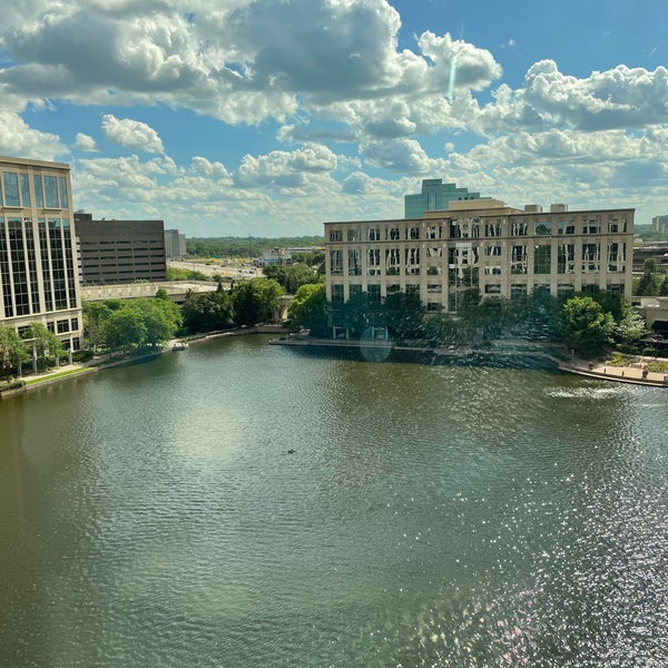 Microsoft Technology Center - Meeting Room